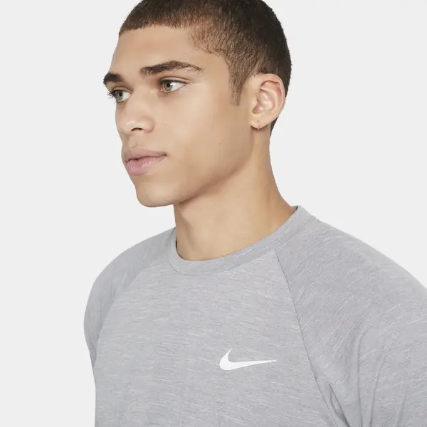 Nike Hydroguard Essential Top