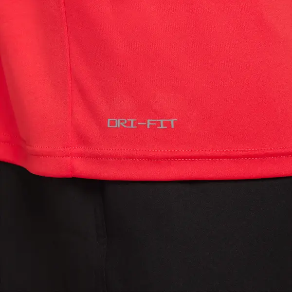 Nike Dri-fit Uv Long Sleeve Top - Red