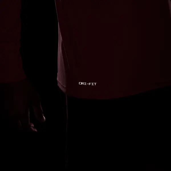 Nike Dri-fit Uv Long Sleeve Top - Red