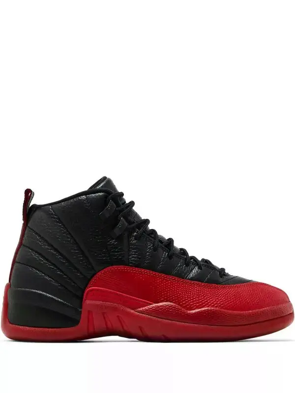 JORDAN Air Flu Game Sneakers - Black