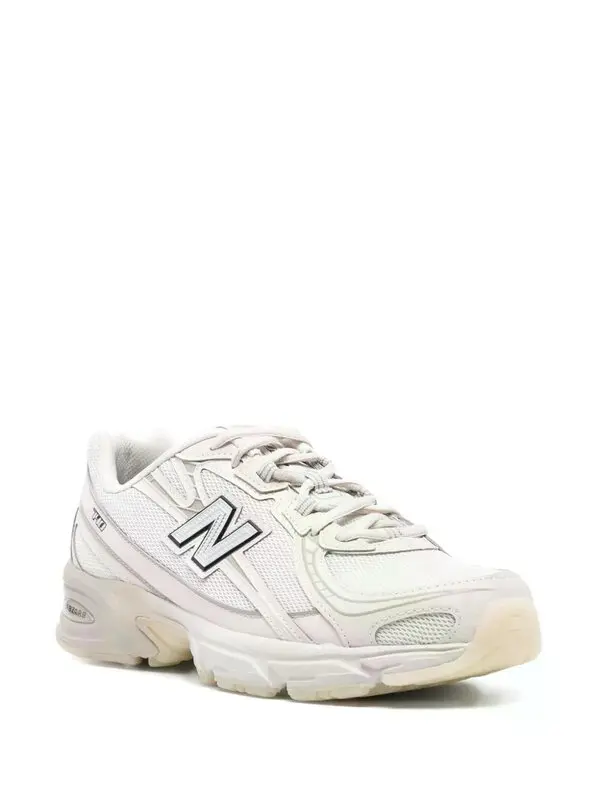 NEW BALANCE 740 Sneakers - Neutrals