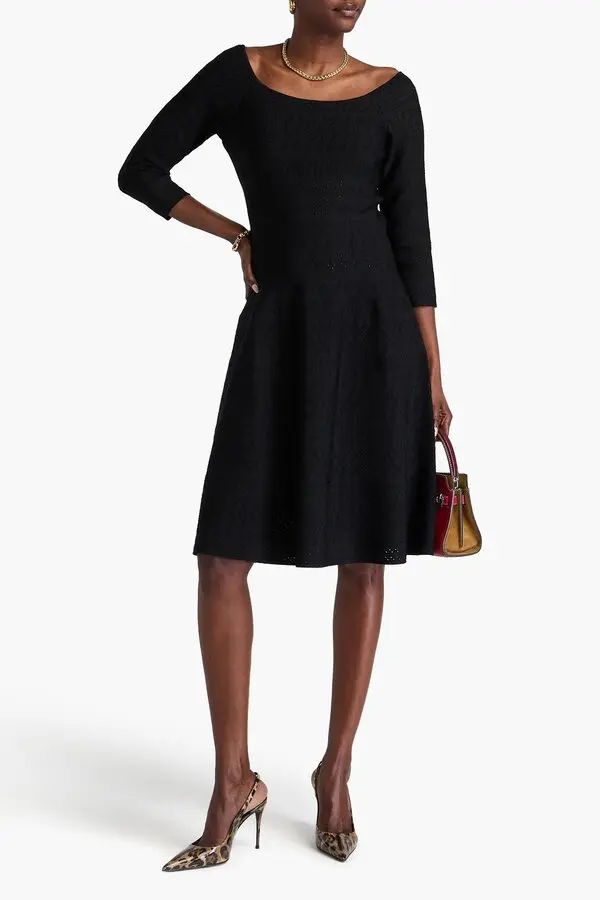 sweetheart neckline knee length dress Sydney's Closet SC5341 - Knee-length Satin A-line Dress main image 0