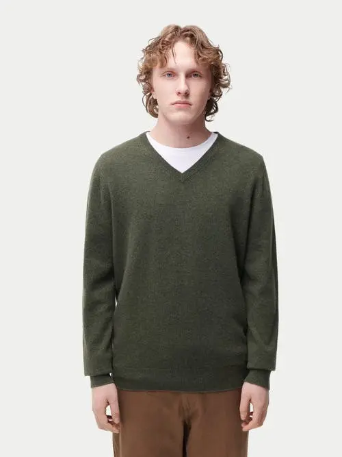 Gobi Cashmere Essential V-neck Cashmere Sweater