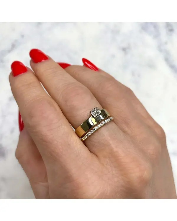 SHY CREATION 14k Yellow Diamond And Emerald Cut Band