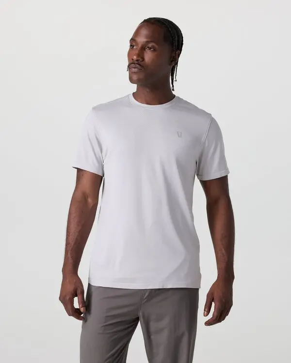 Vuori Short Sleeve Clearview Seamless T-shirt - Frost Grey