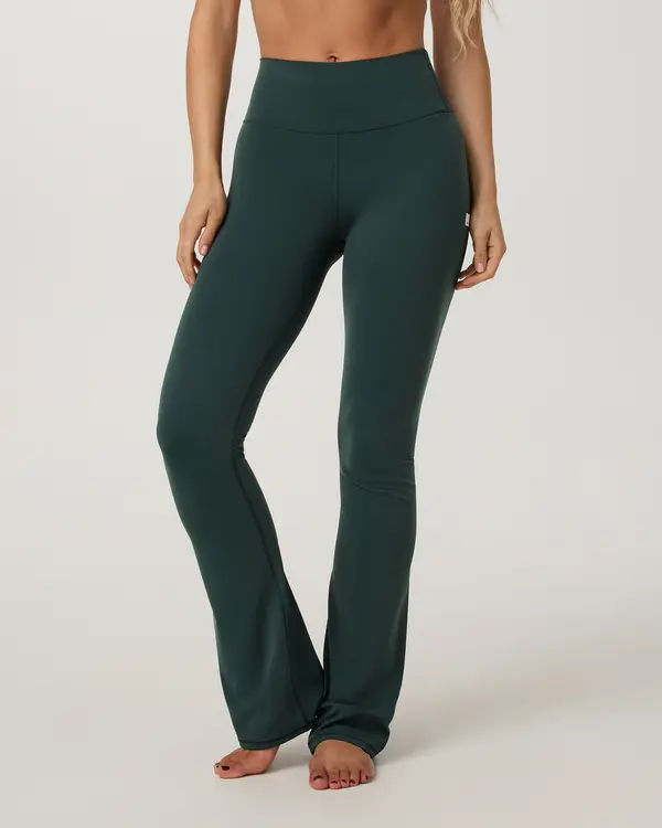 Vuori Allthefeels™ Slim Flare Leggings - Hemlock
