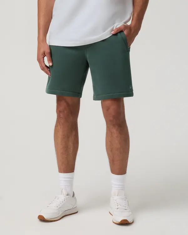 Vuori Seaside Shorts - Hemlock