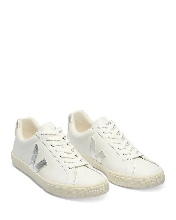 VEJA Esplar Low Top Sneakers