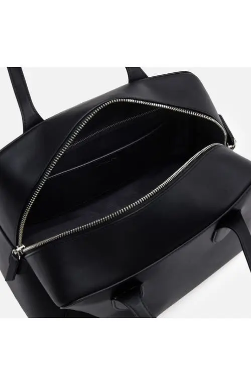 WE-AR4 The Avenue Satchel - Black