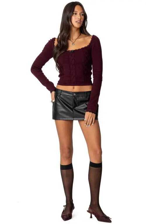 EDIKTED Ansley Cable Knit Crop Top