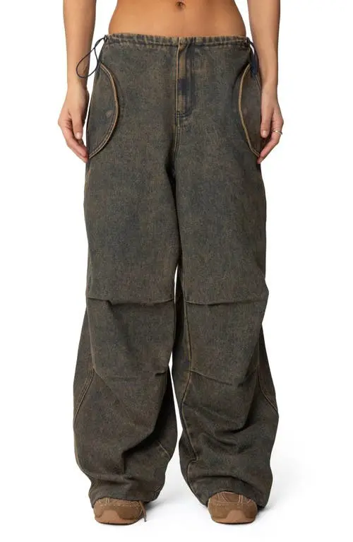 EDIKTED Regine Low Rise Oversize Parachute Jeans