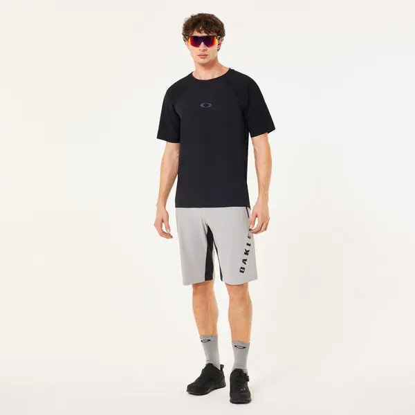 Oakley Free Ride Lined Short - Cement