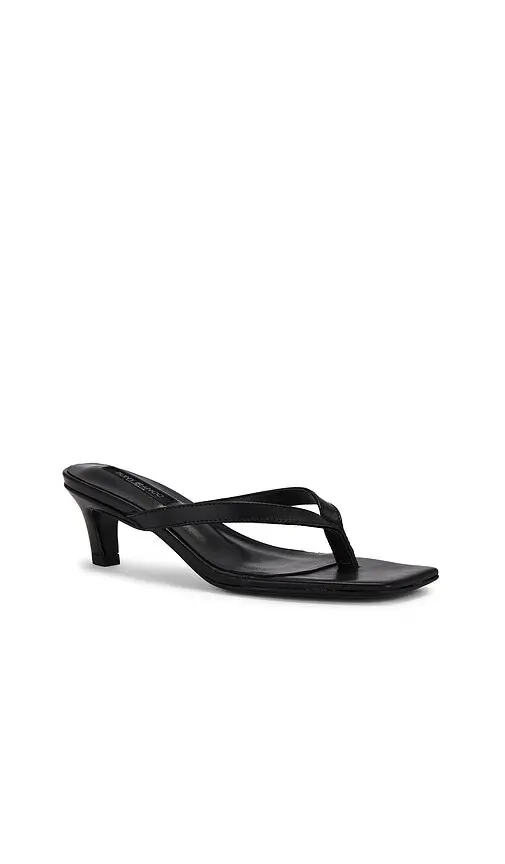 TONY BIANCO Topaz Sandal - Black Como