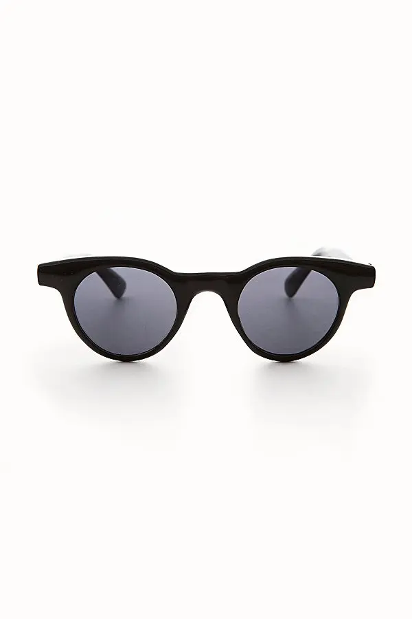 SUNGLASS MUSEUM Vintage Sydney Sunglasses Selected By - Black