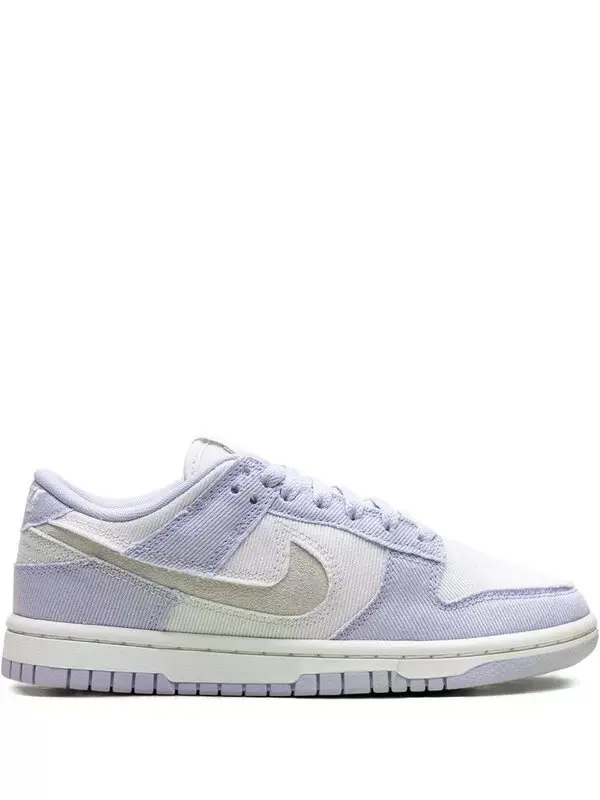 Nike Dunk Low Sneakers - Purple