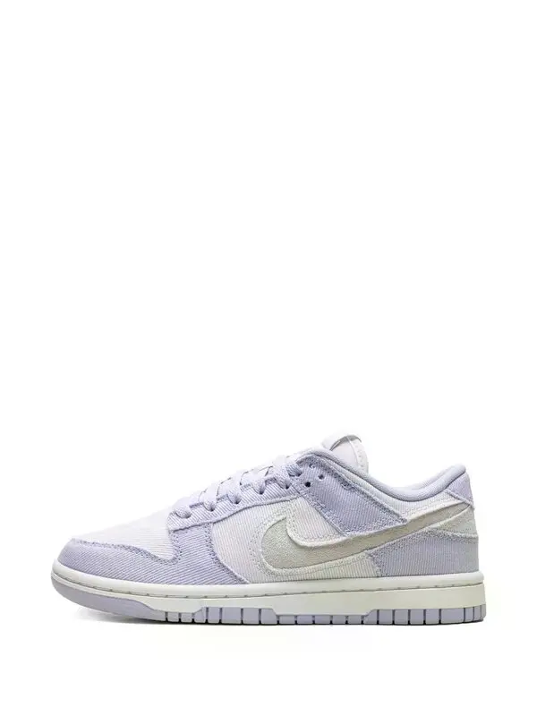 Nike Dunk Low Sneakers - Purple