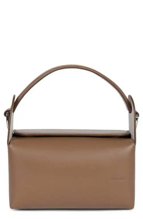 WE-AR4 The Pastry Box 20 Leather Top Handle Bag - Caffe
