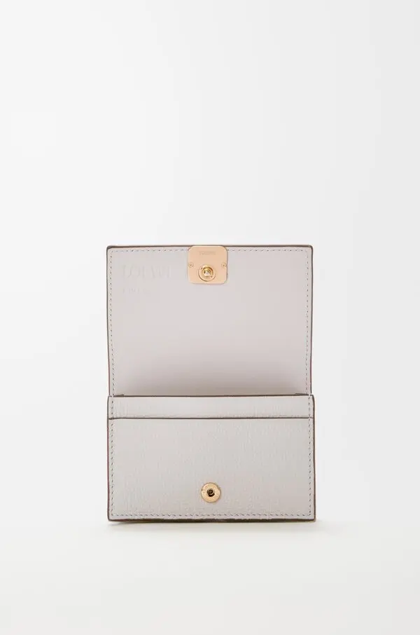 Loewe Anagram Business Cardholder In Pebble Grained Leather Skin - Light Ghost Grey