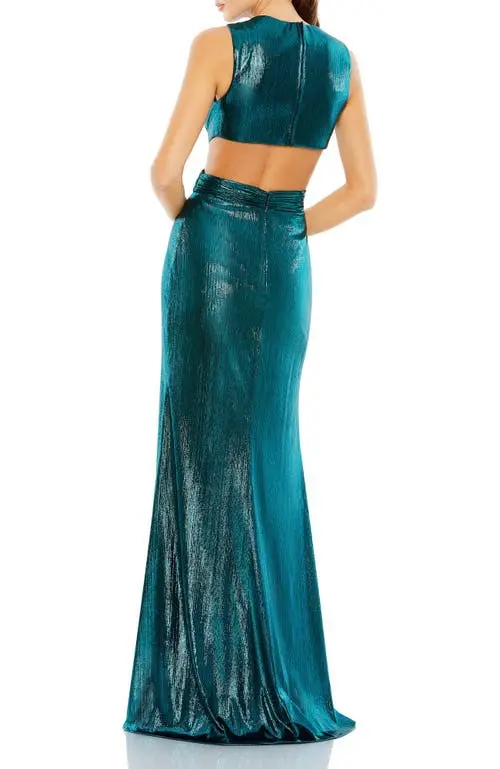 Mac Duggal Sleeveless Metallic Gown