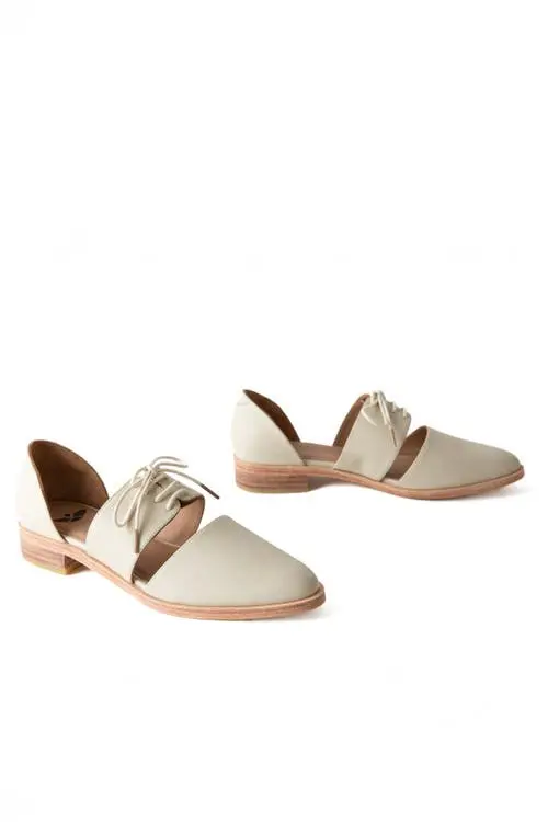 FORTRESS Carmen Cutout Oxford - Ivory