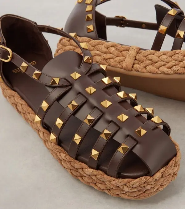 Valentino Garavani Rockstud Leather Espadrilles - Brown