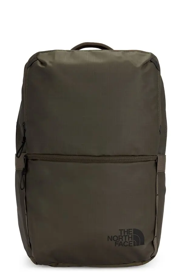 The North Face Base Camp Voyager Daypack - New Taupe Green & Tnf Black