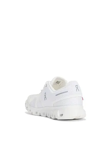 On 6 Sneaker