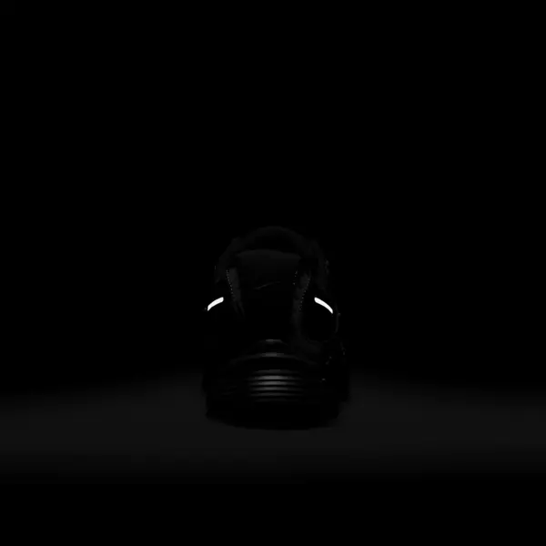 Nike V5 Rnr Sneakers - Black