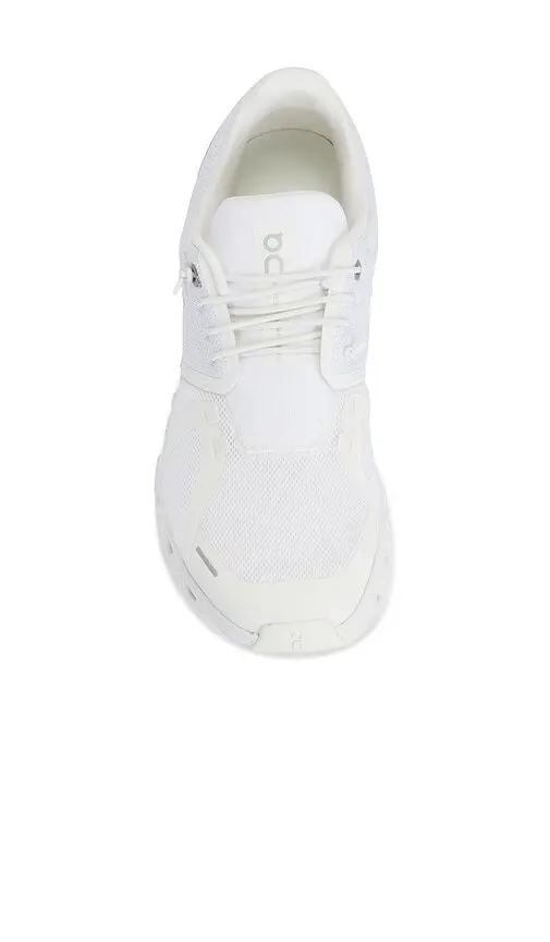 On 6 Sneaker - White