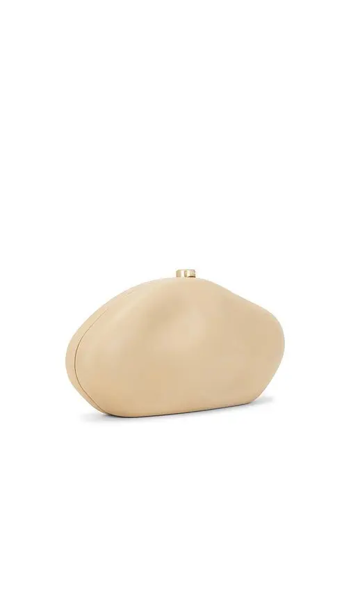 Cult Gaia The Caldera Clutch - Tan