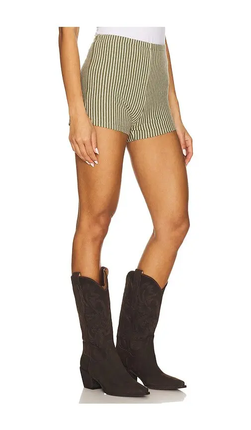 Lioness Reborn Mini Short