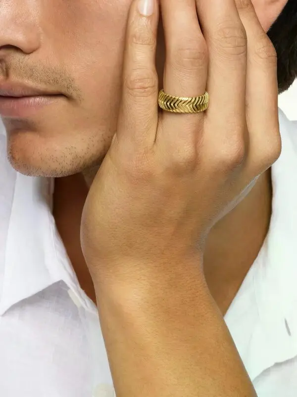 David Yurman 18kt Yellow Chevron Ring