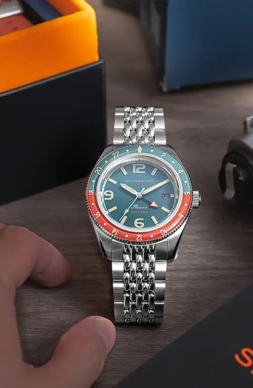 SPINNAKER Fleuss Gmt Automatic Bracelet Watch - Green