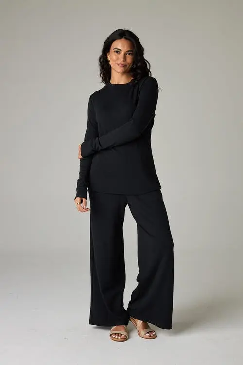 EAVOLU Baikal Eco-luxe Fleece Wide-leg Long Pant - Coal Black