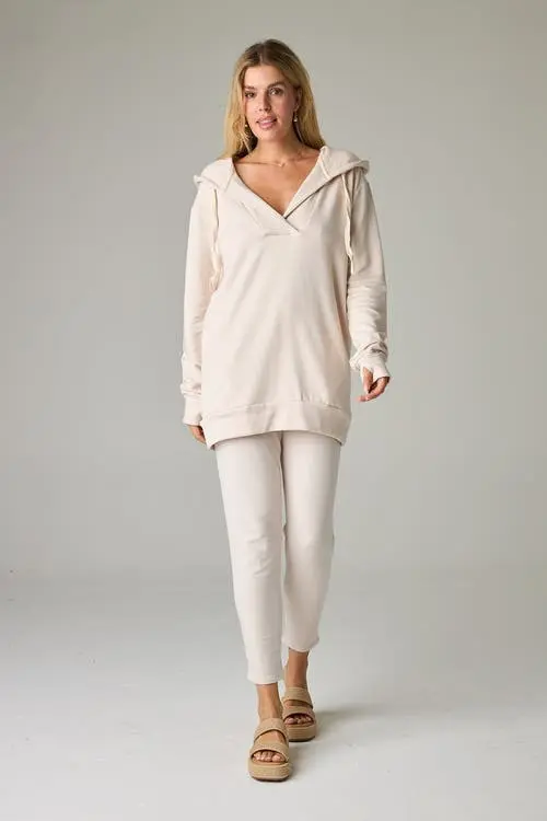 EAVOLU Serengeti Eco-luxe Oversized Fleece Hoodie - Bone