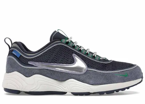 Nike Zoom Spiridon Undefeatedin Sneakers