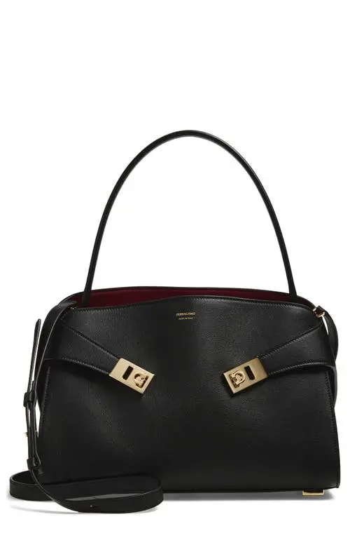 FERRAGAMO Small Hug Leather Satchel - Nero/borgogna