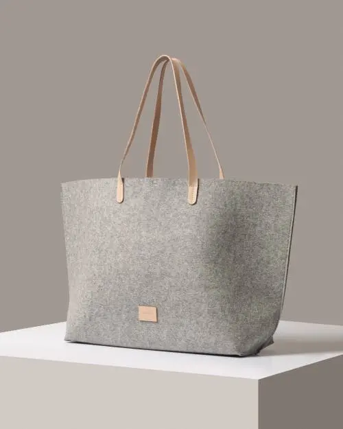 GRAF LANTZ Hana Merino Wool Boat Bag - Granite