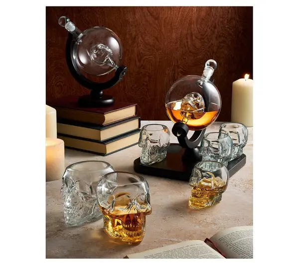 GODINGER Skull Whiskey Decanter With Wood Base
