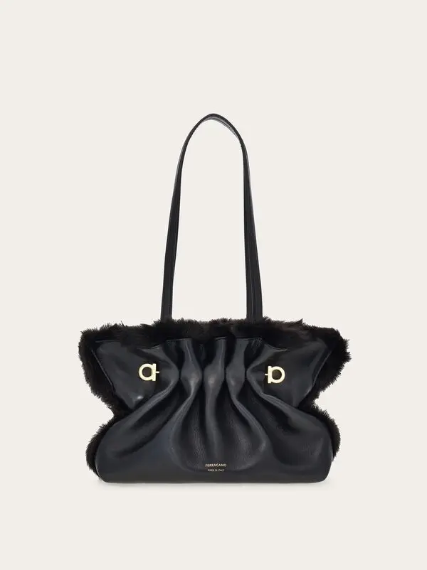 FERRAGAMO Soft Shoulder Bag - Black