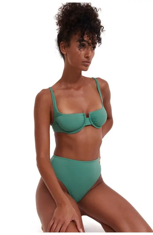 GOTTEX Solid Underwire Bikini Top - Green