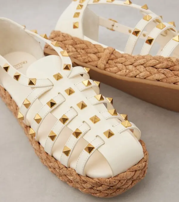 Valentino Garavani Rockstud Fisherman Sandals - White