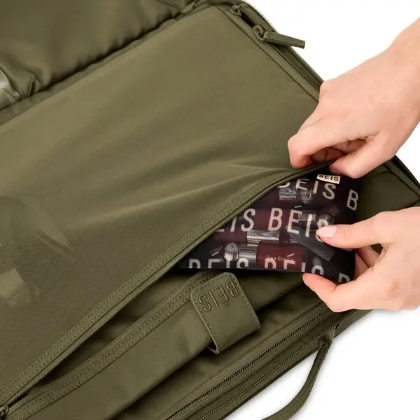 BEIS The Ultimate Travel Duffle Bag - Olive