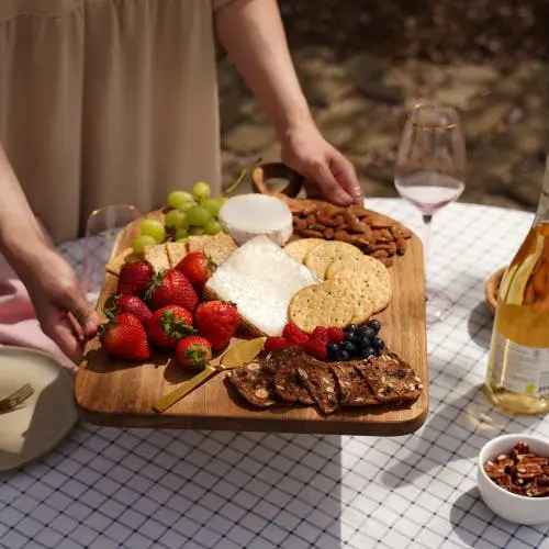 TWINE Large Acacia Loop Serve Board