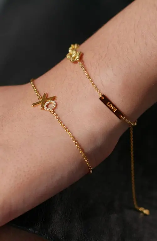 GWEN BELOTI Lip Love Charm Bracelet