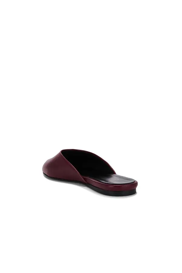 JUDE Date Flat Sandal
