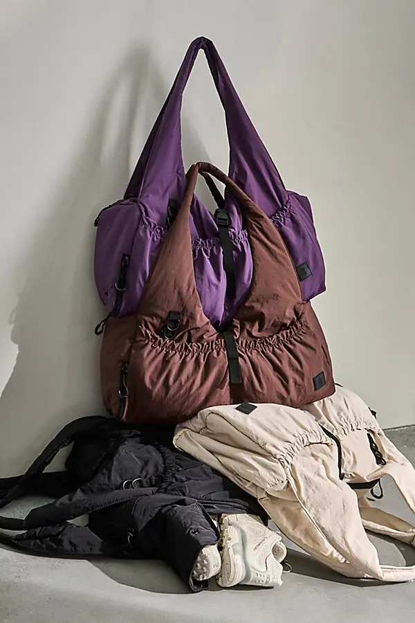 Free People Class Optional Tote - Blackberry