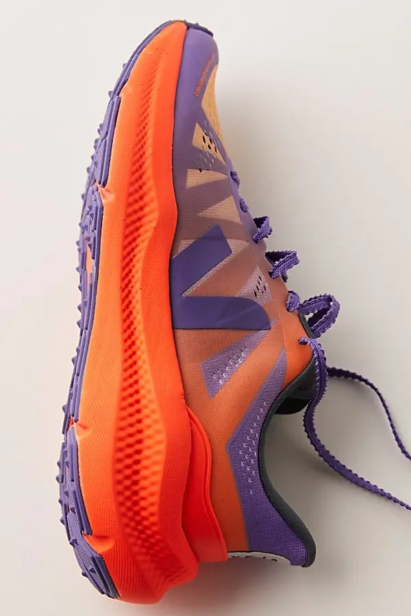 VEJA Condor 3 Sneakers - Purple/orange Fluo