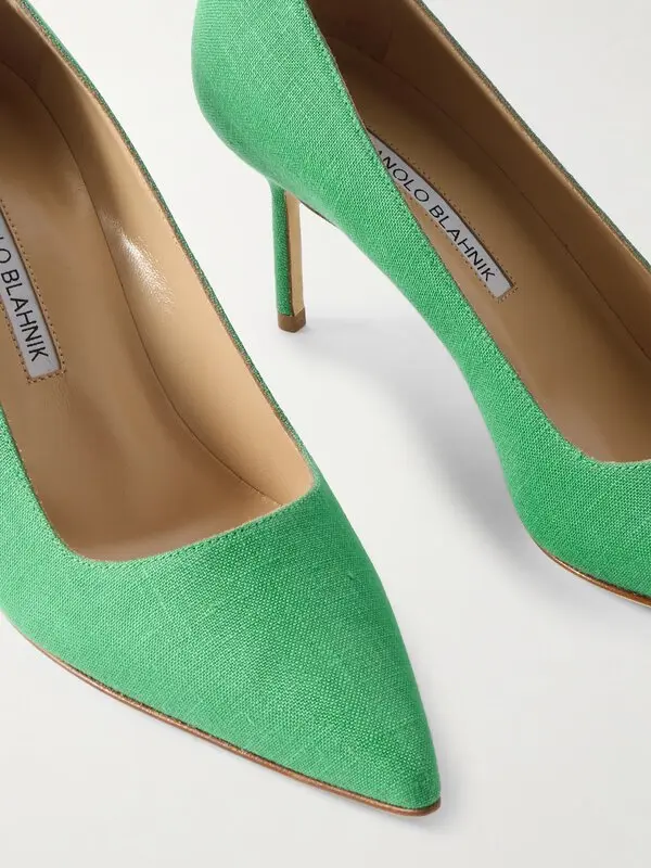 Manolo Blahnik Bb 70 Linen Pumps