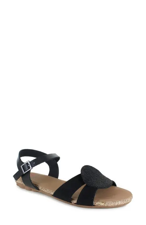 NATIONAL COMFORT Ronda Medallion Flat Sandal